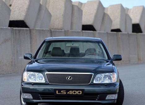 Lexus LS II (facelift 1998) 400 V8 (276 Hp) Automatic